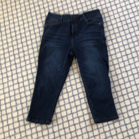 d. jeans | Jeans | Very Flattering Denim Capris | Poshmark